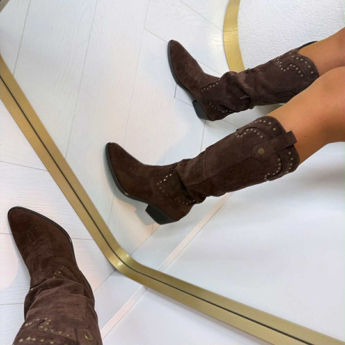 LUNA STUDS LAARS DES8067 BROWN/SUE - Style Woerden